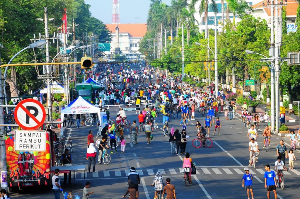 10 Reasons Why Cities Should Consider Going Car-Free