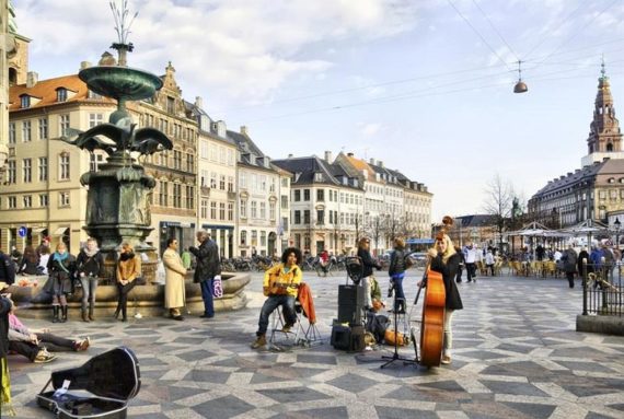 10 Reasons Why Cities Should Consider Going Car-Free