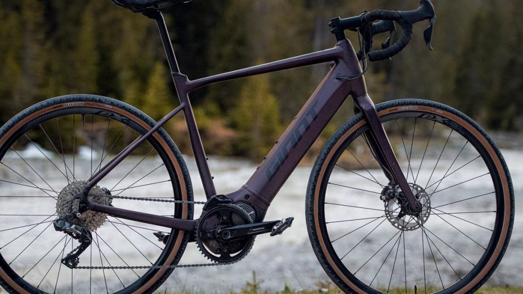The Giant Revolt E+ Is A Titan Of A Bike That Will Crush Gravel In Its Path