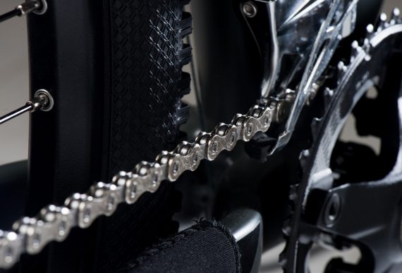 How To Wax A Bike Chain- A Complete Waxing Guide